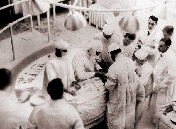 The Big Picture: 100 years of surgery – WashU Medicine
