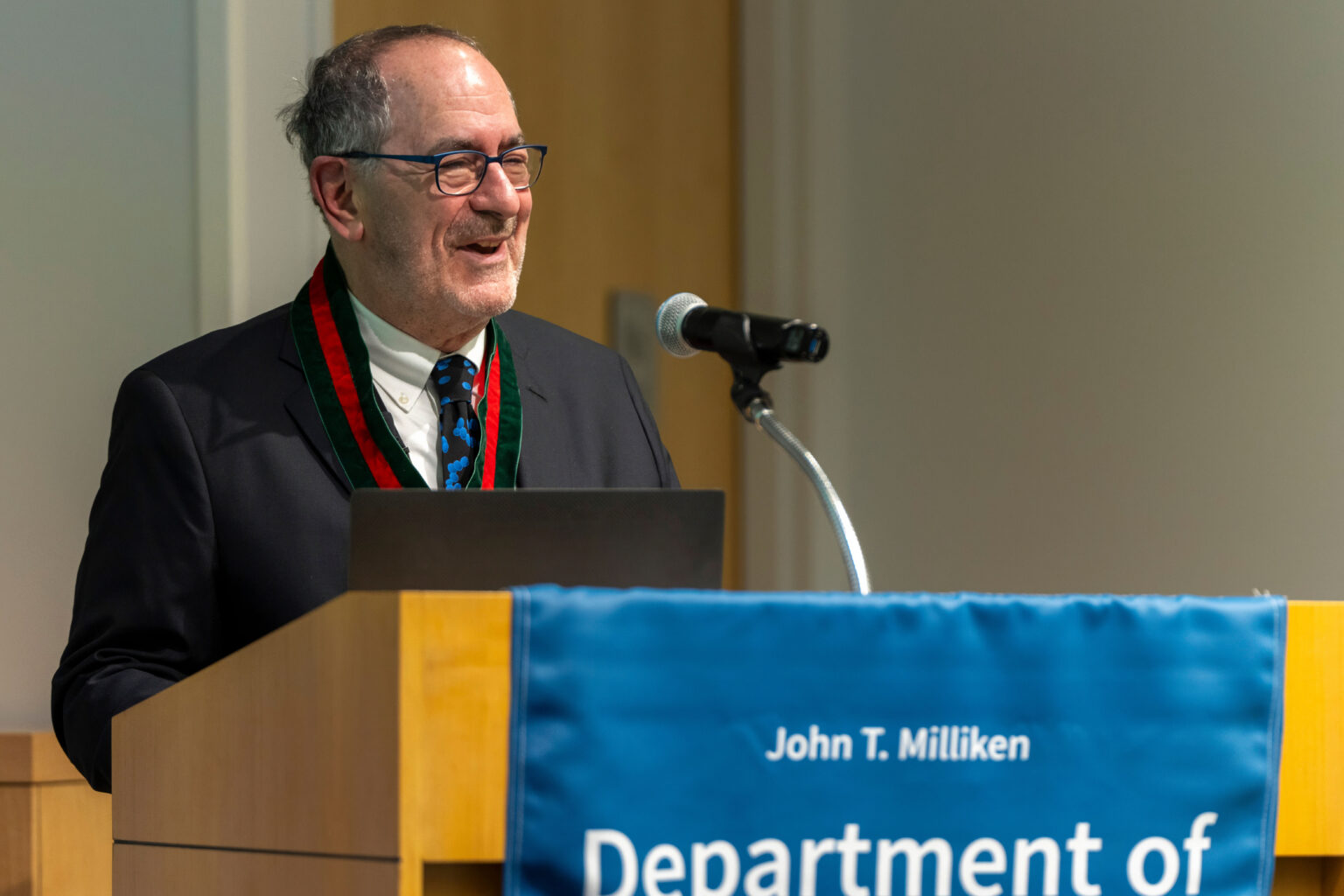 Weil installed as Medoff professor – WashU Medicine