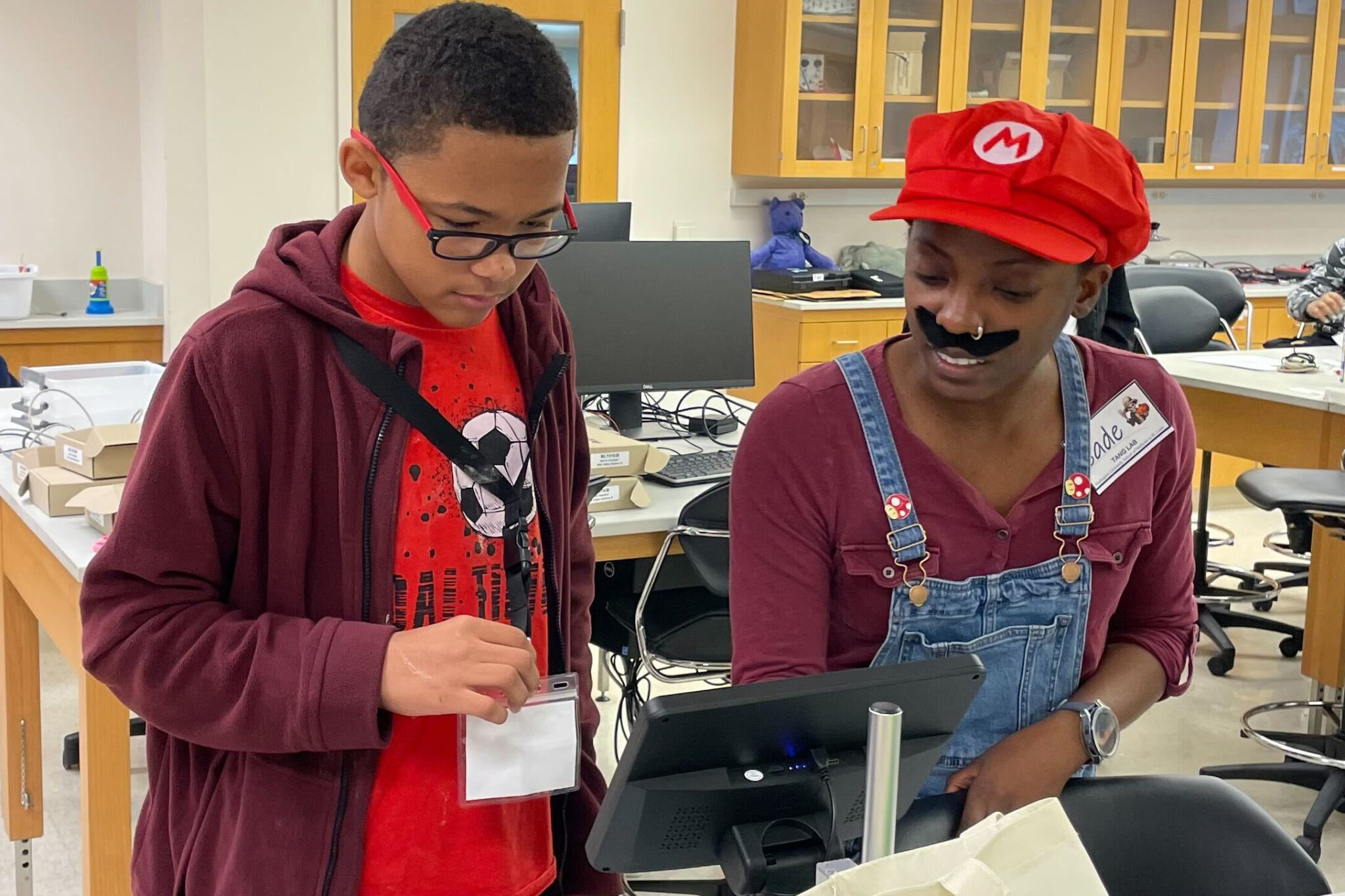 Passion to help other postdocs drives Sade Williams Clayton to promote ...